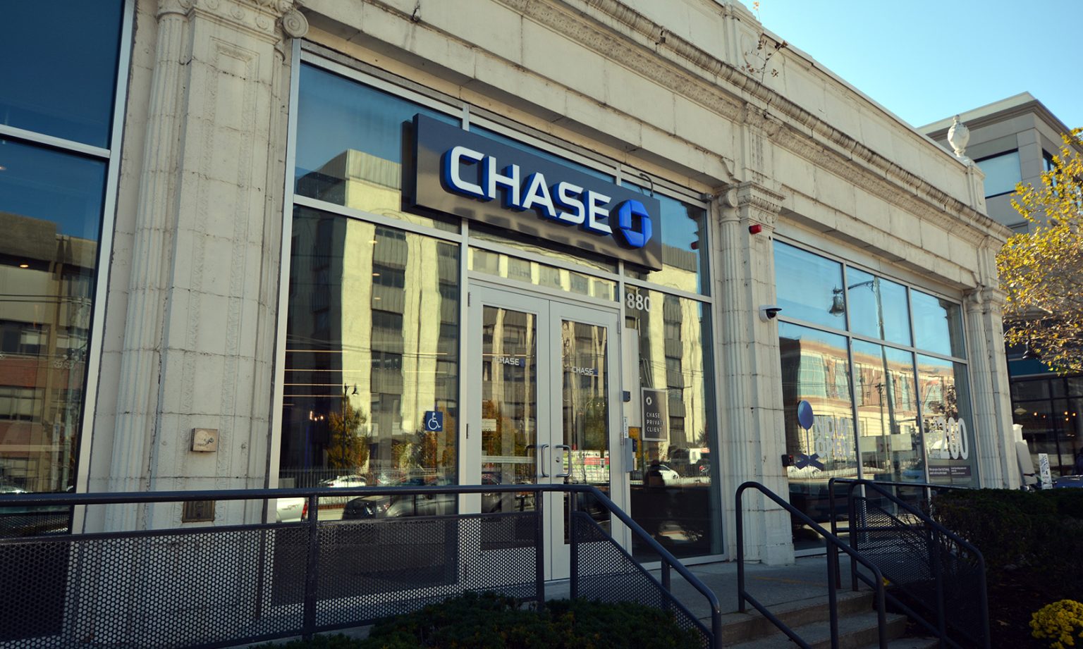 Chase Bank Branches - D.F. Pray
